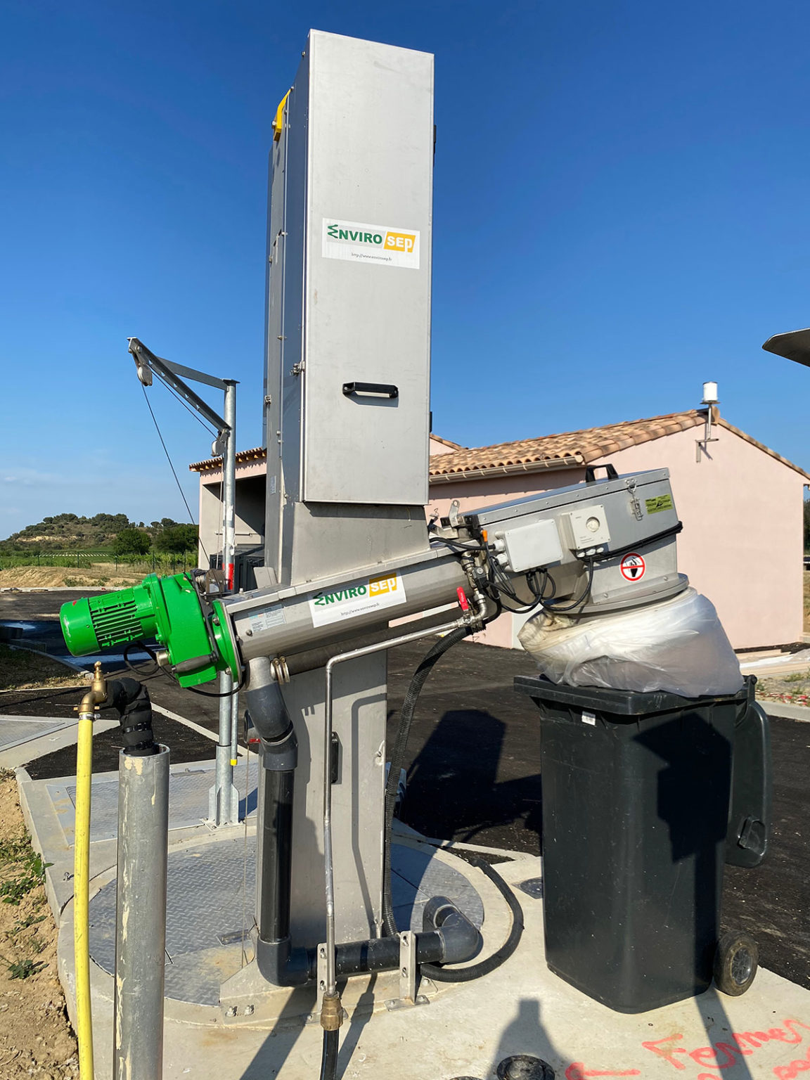 Dégrilleur à barreaux vertical - EnviroLine | SFA enviro